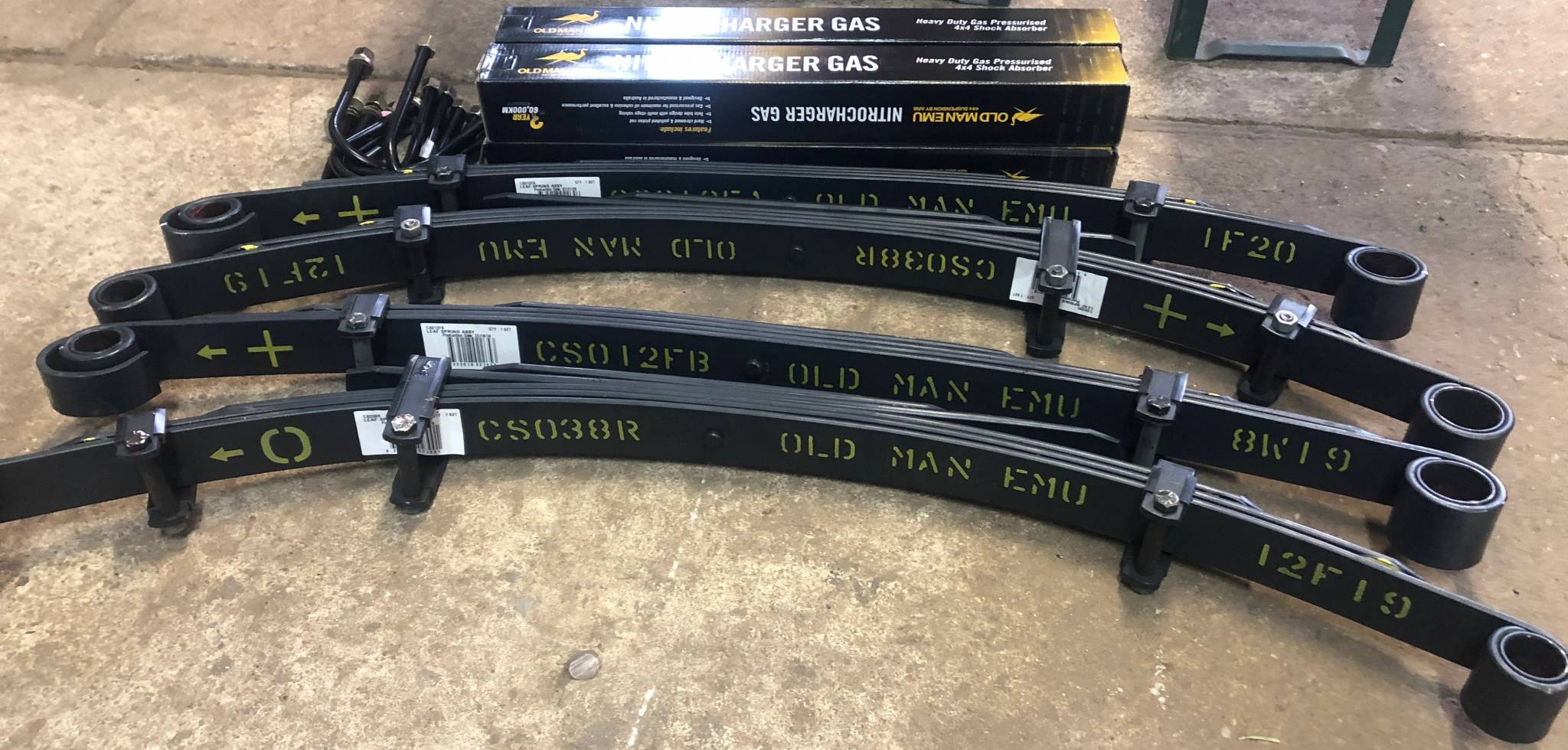 Suzuki Samurai Sj OLD MAN EMU futómű szett - 4x4 webshop